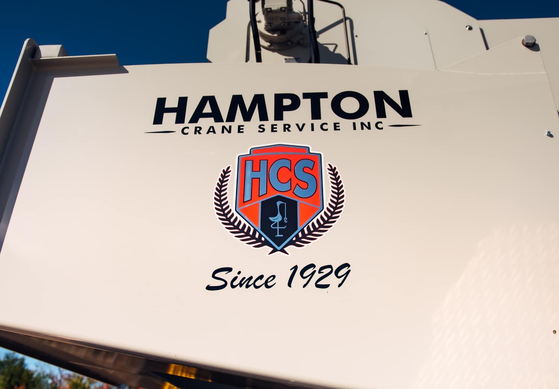 Generations of Heavy Lifting Success | Hampton Crane